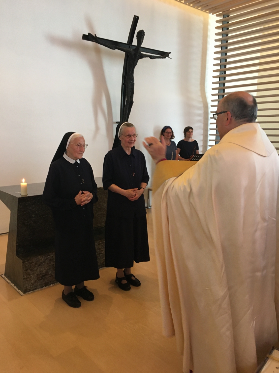 Sr. Ida und Sr. Magda nehmen Abschied von Seggau